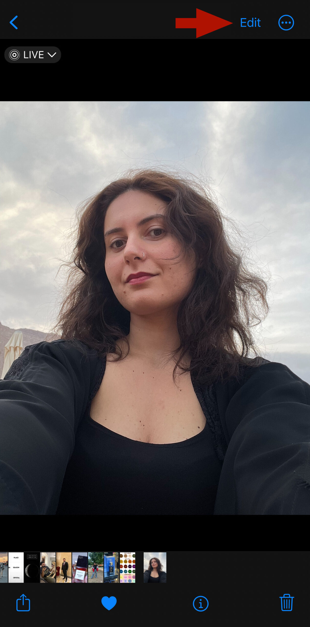 How To Find Your Color Palette With AI | vBlog