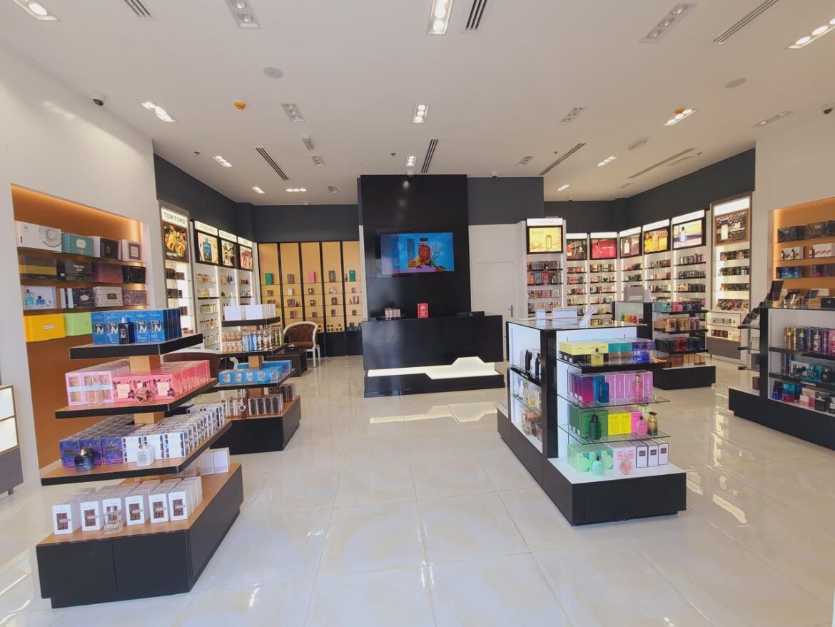 V Perfumes Opens New Store In Oman | V Perfumes Blog