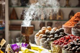 Tu guía rápida para encontrar el mejor perfume de Paris Hilton