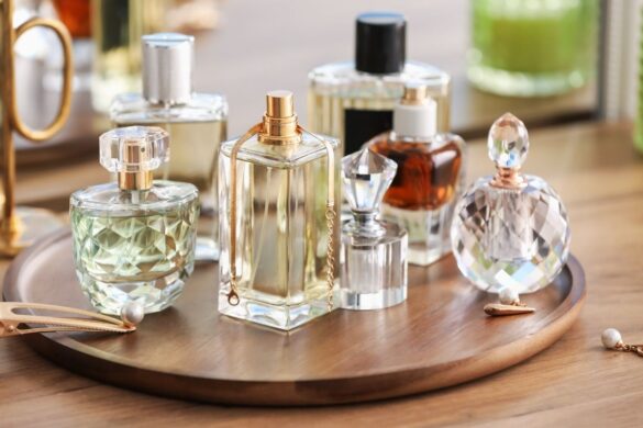 Tu guía rápida para encontrar el mejor perfume de Paris Hilton